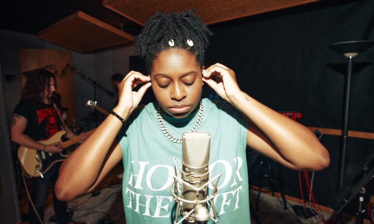 Daisha McBride is rap goals, everything else is for the birds - Oxary